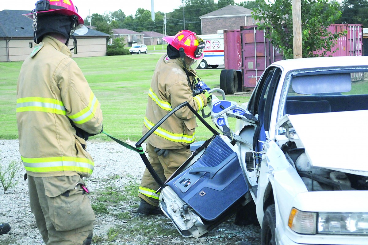 Milan Fire Department gets new lifesaving equipment – Gibson County News