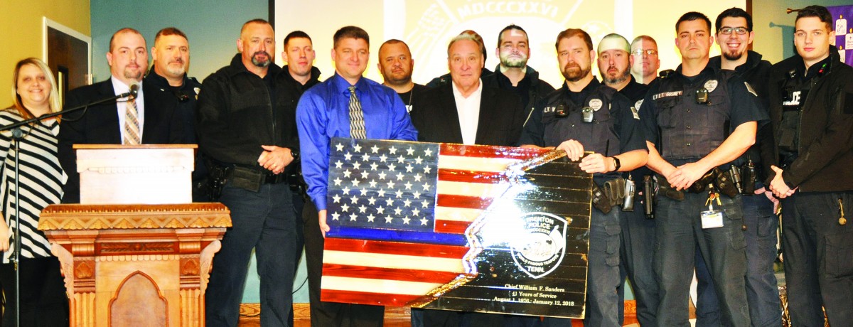 Trenton Police Dept. honors Sanders – Gibson County News