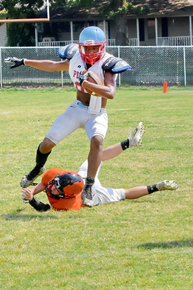 Football Pioneers wrap up spring practice – Gibson County News