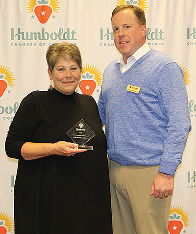 Chamber banquet full of fun, facts, festivities – Gibson County News