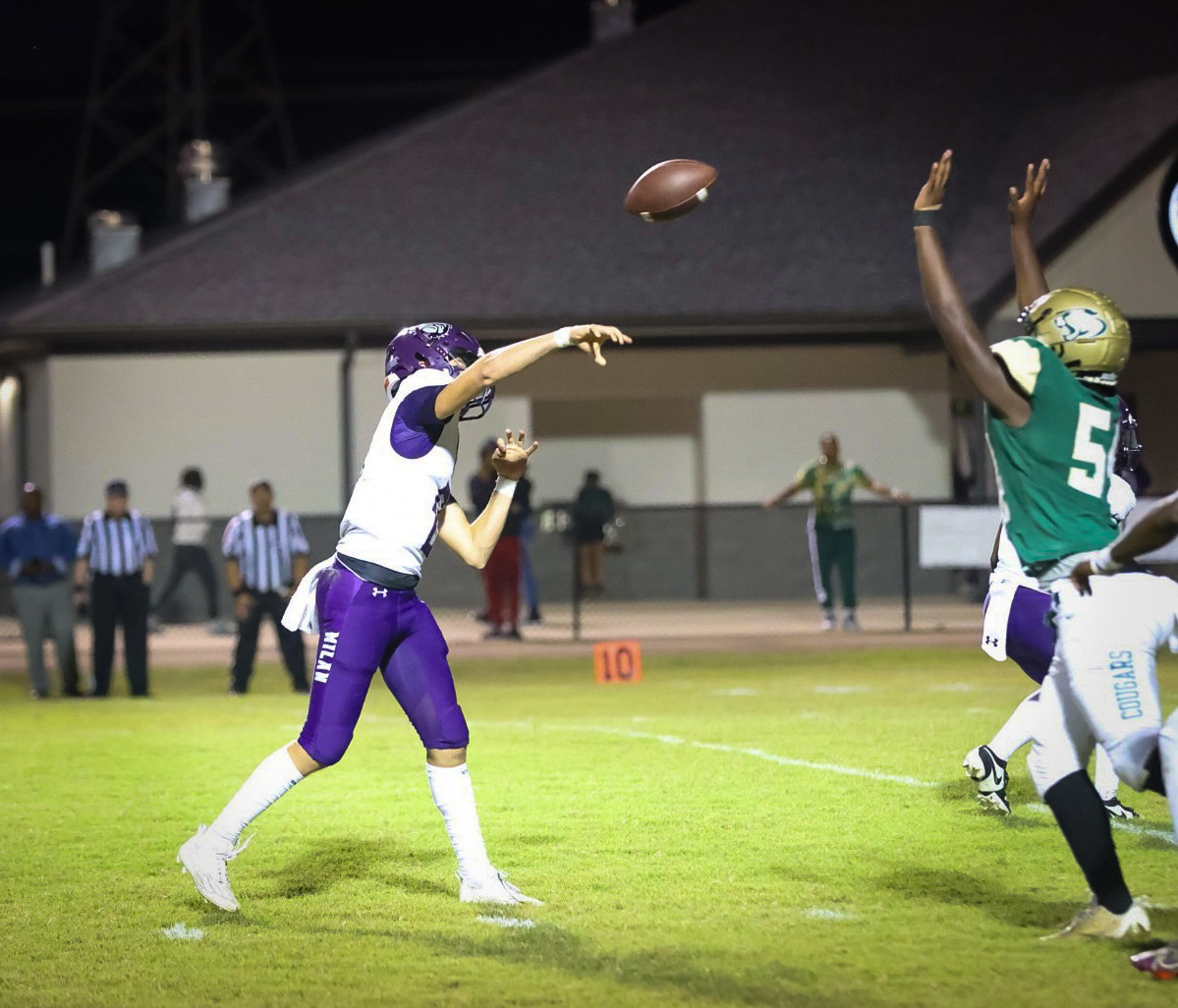 Vic vs. Odom Pick’em: High School Football Week 6 – Gibson County News